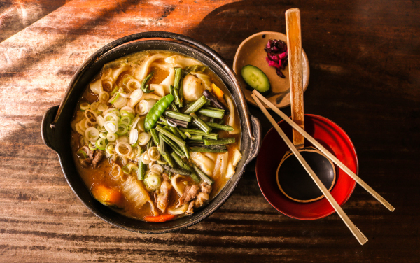 RECETTE // Le hōtō-nabe (宝刀鍋), un plat chaud savoureux - Japan Magazine